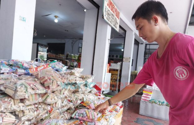 Jajanan Suwar Suwir Khas Jember, Diminati Pemudik dan Jadi Oleh-Oleh ...